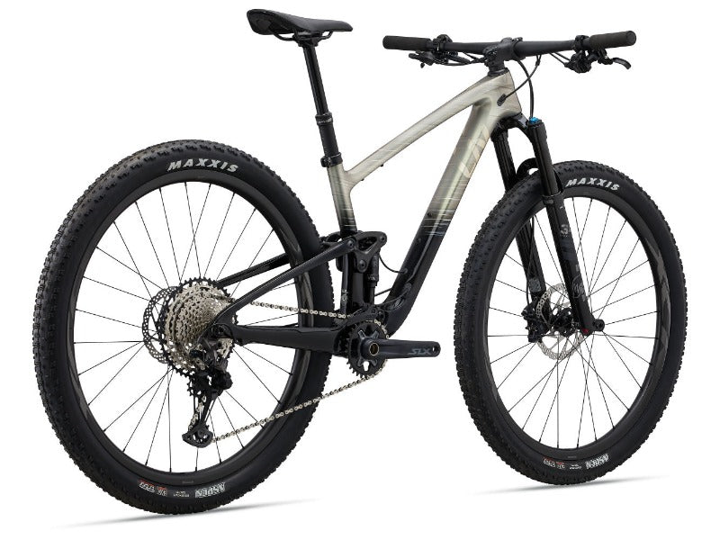 Giant Pique 29 2 Women s Mountain Bike 2024